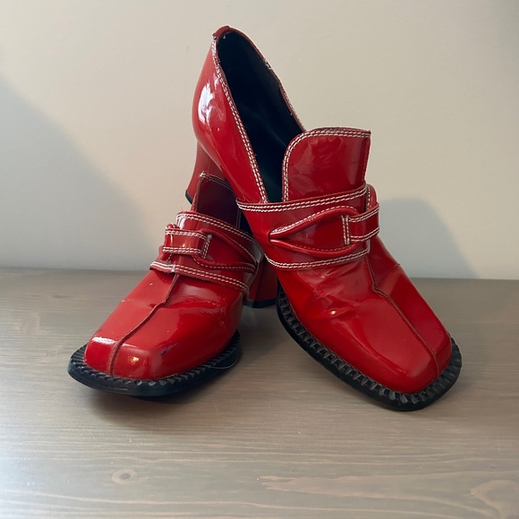 John Fluevog | Shoes | Vintage John Fluevog Made In England Red Patent ...